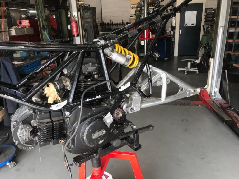 Frames en achterbruggen - Komeet Techniek